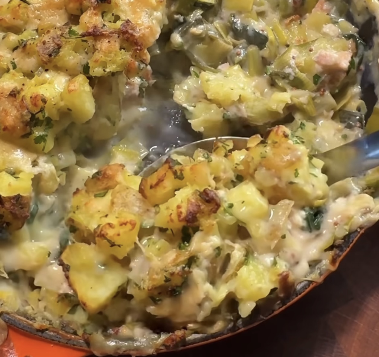 Crispy potato salmon and leek bake - Nickys Bootcamp